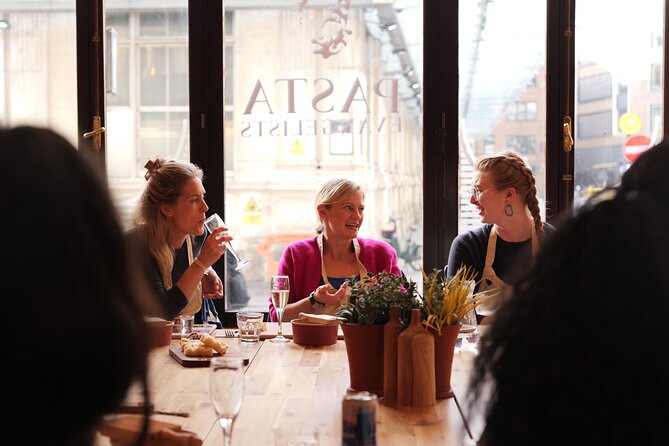 Fresh Pasta Making & Unlimited Prosecco in London