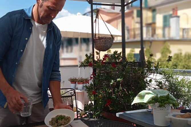 Genoa: Hands-On Home cooking Class Pasta Pesto and more with wine
