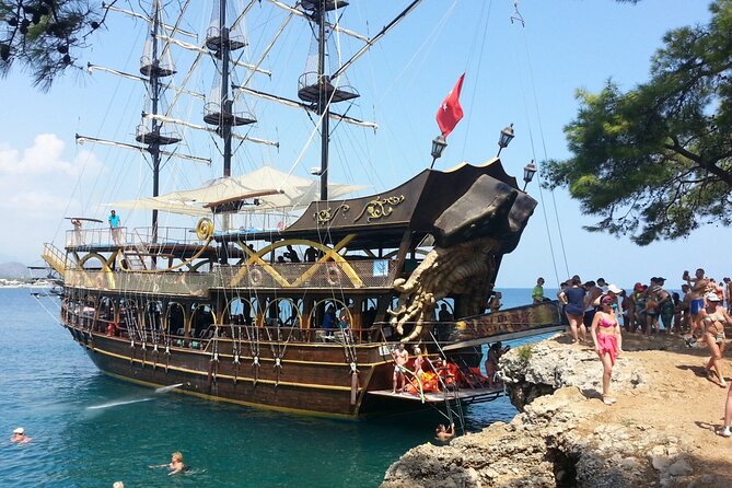 GONSTER : Luxury Pirate Boat Trip Lunch & Soft Drinks & Transfer