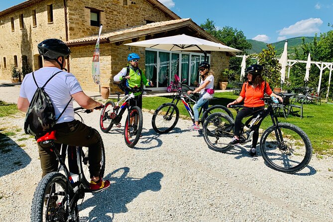 Guided eBike tour of Lake Fiastra