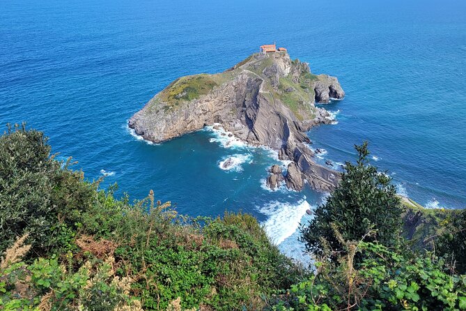 Hike Gaztelugatxe, Fishing Port Bermeo & Pintxo Lunch from Bilbao