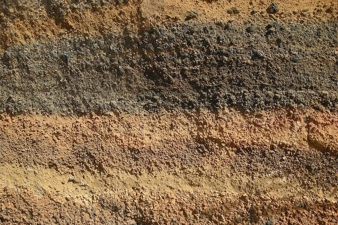 Hiking activity through the volcanic land of wonder