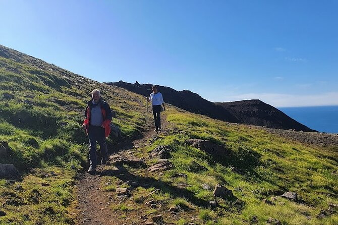 Hiking Tours in Troll peninsula