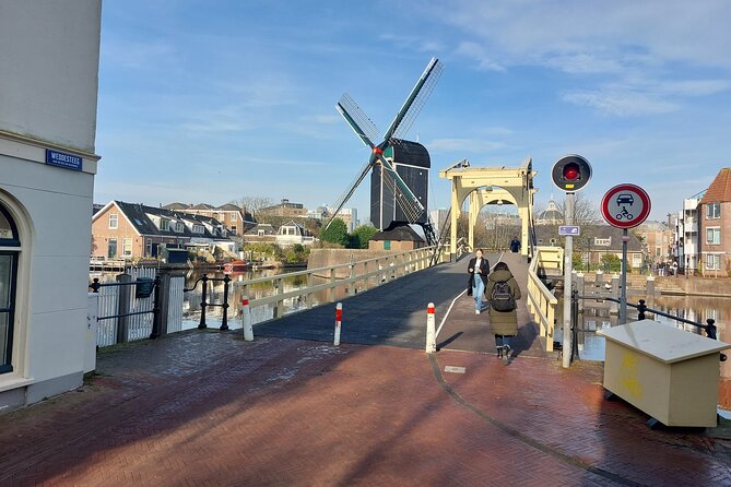 Historical Private Tour of Delft and Leiden including Transfer