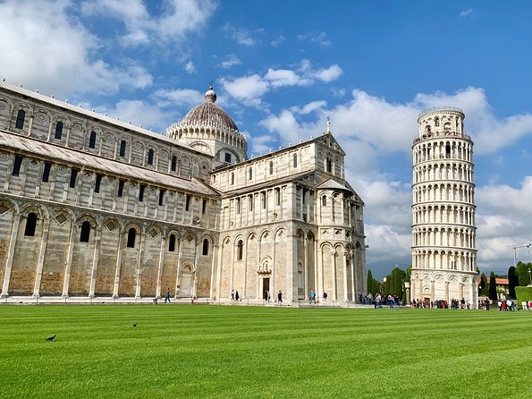 Livorno Shore Excursion to Lucca & Pisa optional Leaning Tower Ticket