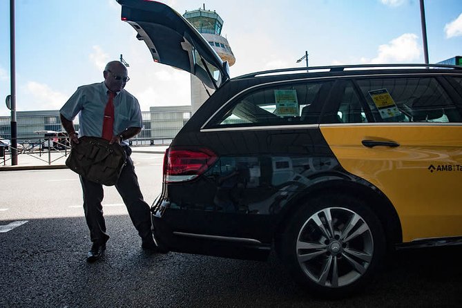 Lyon Private Transfer from Lyon city centre to Lyon (LYS) Airport
