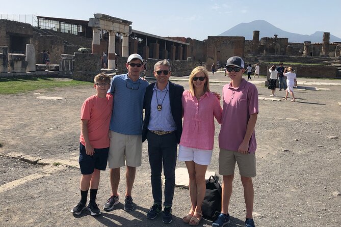 Pompeii and Herculaneum Private Tour with Pick up and Wine Tasting