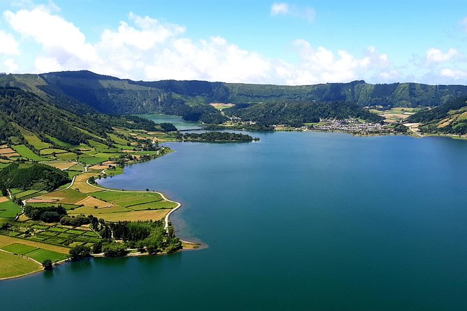 Ponta Delgada: Shore Excursion, Sete Cidades, Blue & Green Lake
