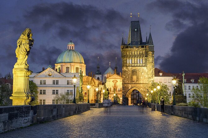 Private Full Day Tour to Prague from Vienna with a Local Guide