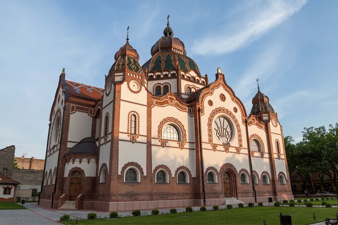 Private Full-Day Tour to Subotica, Pali lake & Sombor from Belgrade