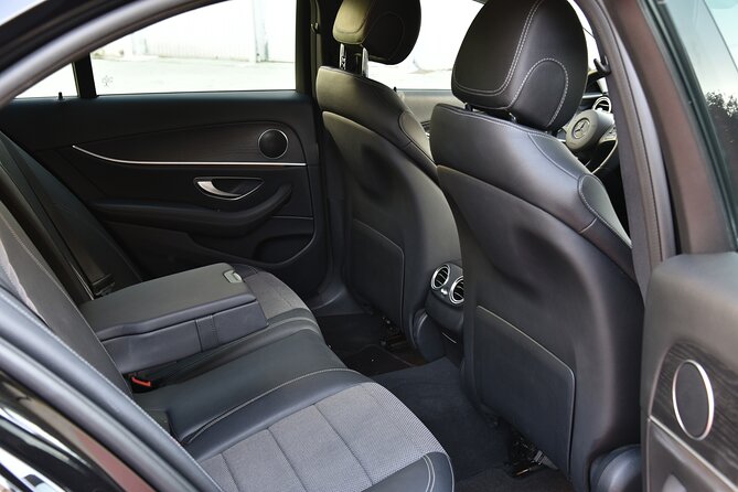 Private Limo Transfer From ATH Airport To Athens/Pireaus/Suburbs