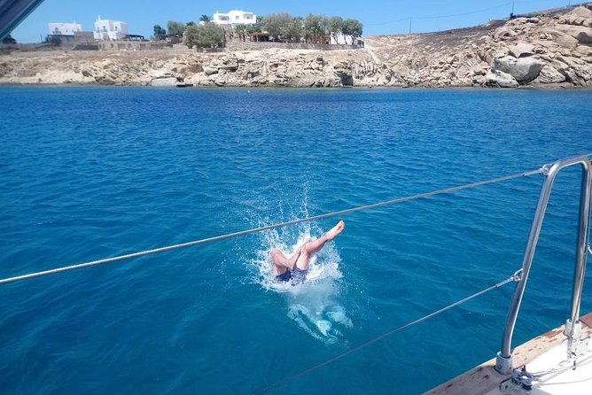 Private sailing cruise to Delos & Rhenia with Lunch & Transfer