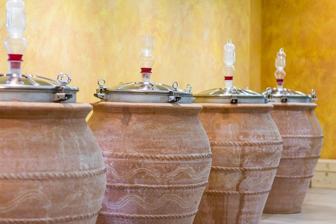 Private tour of Pompeii Ruins + Organic Wine and Lunch tasting