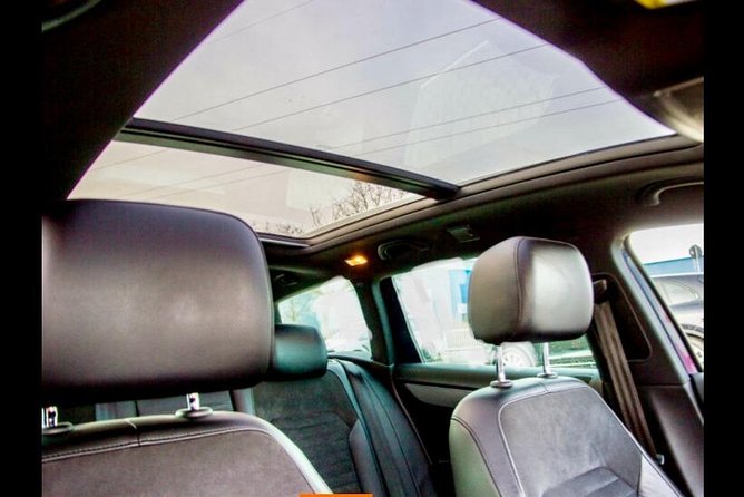 Private Transfer from Salou, PortAventura to Airport Barcelona