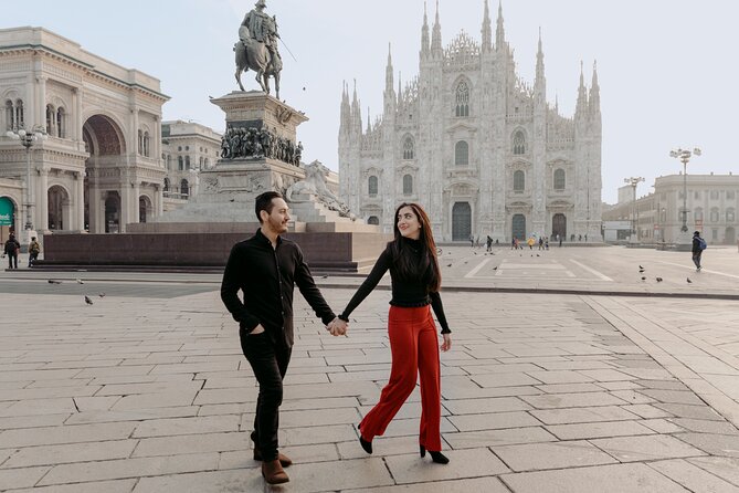 Private Vacation Photography Session with Local Photographer in Milan