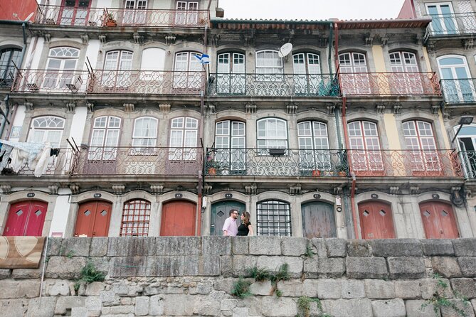 Private Vacation Photography Session with Local Photographer in Porto