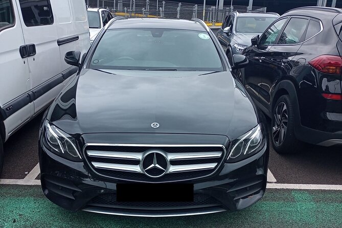 Round Trip Taxi Transfer - Stansted Airport To & From London