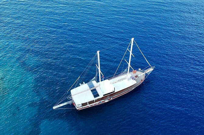 Sail Turkey: 18-39's Fethiye to Olympos Gulet Cruise