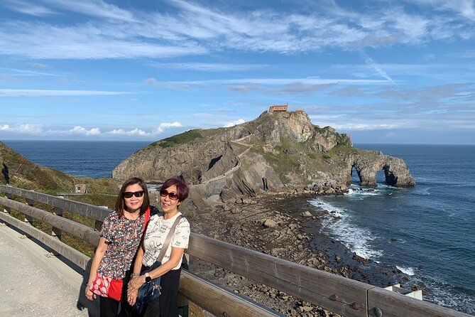 San Juan de Gaztelugatxe with Winery Visit and Lunch (From Bilbao)