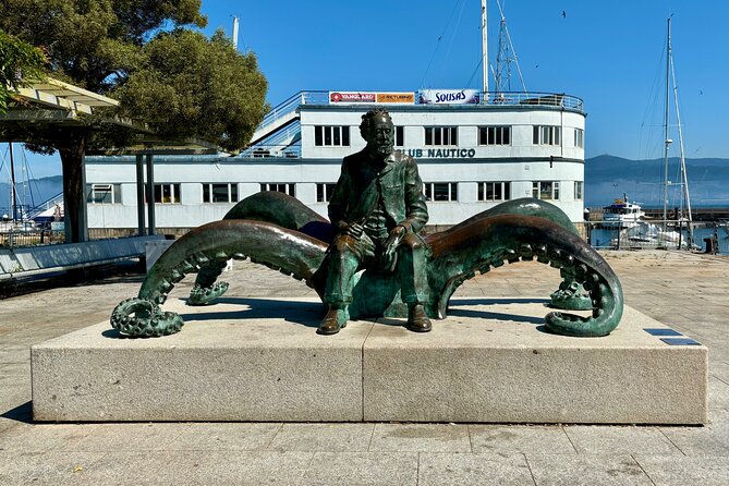 Small Group Historic Walking Tour of Vigo