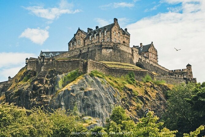 Taste the Best Scottish Ales: Rose Street Private Pub Tour