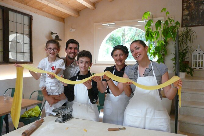 Tortellini Cooking Class with Mamma in Verona