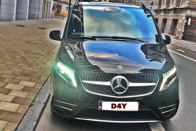 Transfer from Brussels Airport to Brussels MB V Class 7 PAX