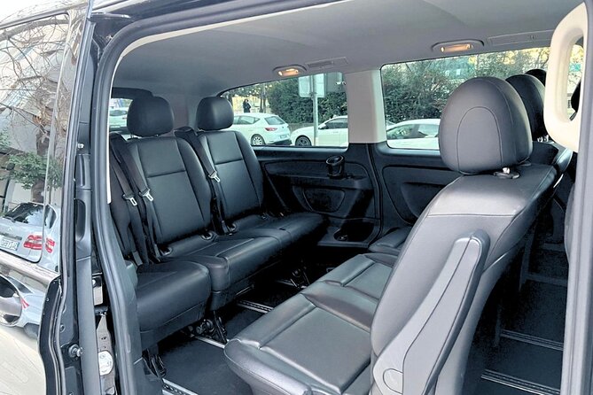 Trusted Istanbul Airport Transfer to city center
