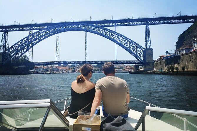 2h Private Boat Trip for two with Tasting in Porto