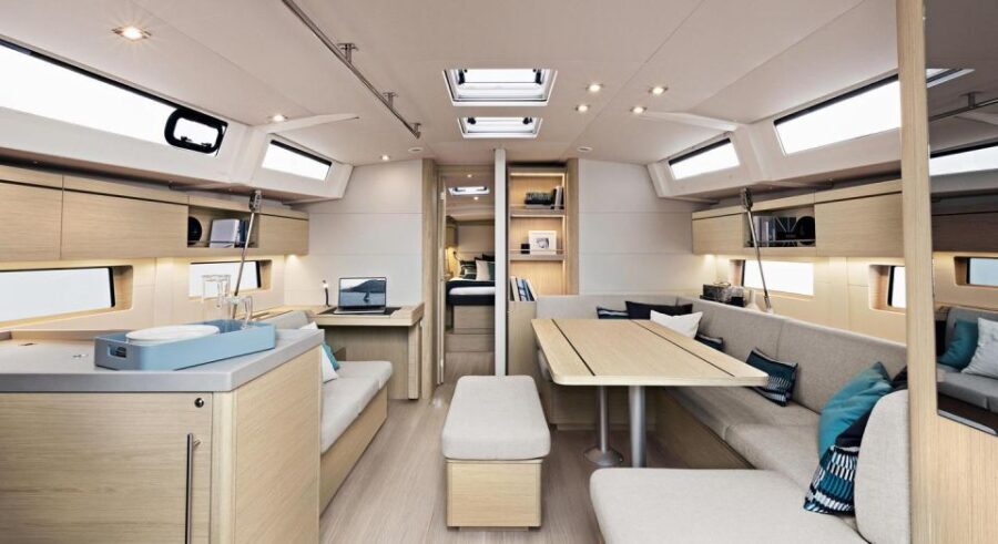 3-Day Crewed Charter "The Relaxing" Beneteau Oceanis 46.1