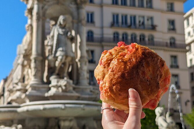 3-Hour Gourmet Tour of the Presquîle in Lyon