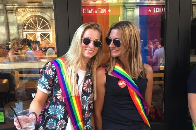London Gay Tour with a Local, Sohos LGBTQ+ Nightlife, Private & Custom - Why This Tour Works Well