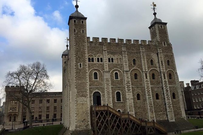 Private London Sightseeing by Luxury Vehicle - Navigating the Logistics: Comfort, Timing, and Value