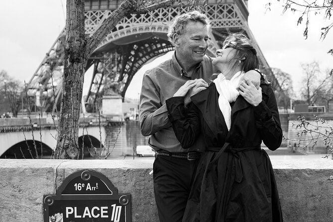 Photo Session in Paris - Photographer at the Eiffel Tower - Authentic Experiences and Traveler Feedback
