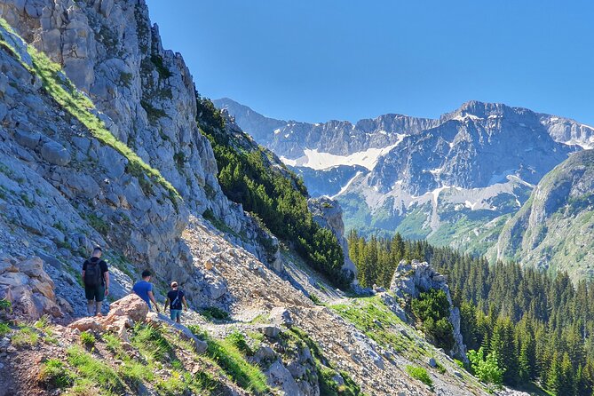 Sutjeska National Park Hike from Sarajevo - FAQ