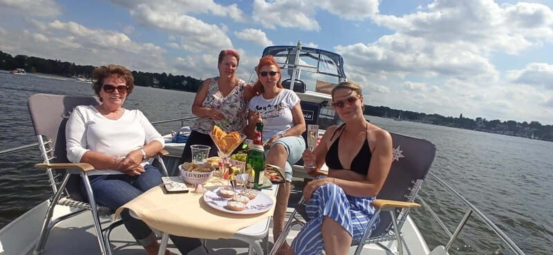 4h Harbor and Castle Sightseeing Cruise, our most booked!