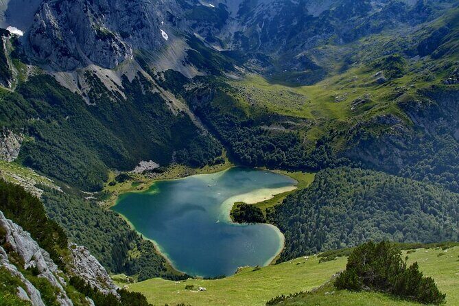 6 Day Tour - Trekking, Rafting, Jeep safari and Canyoning