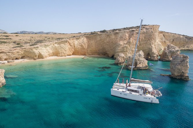 Catamaran All inclusive-Day Cruise to Naxos or Paros with Lunch - FAQs