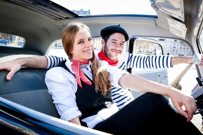 Paris Private Guided Tour in a Vintage Car with Driver - FAQs
