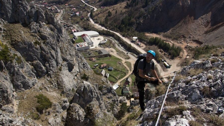 Adventure trip from Iasi: Hiking in the Carpathian Mountains