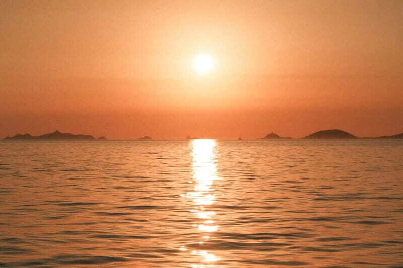 Ajaccio: Catamaran Cruise to the Sanguinaires Islands