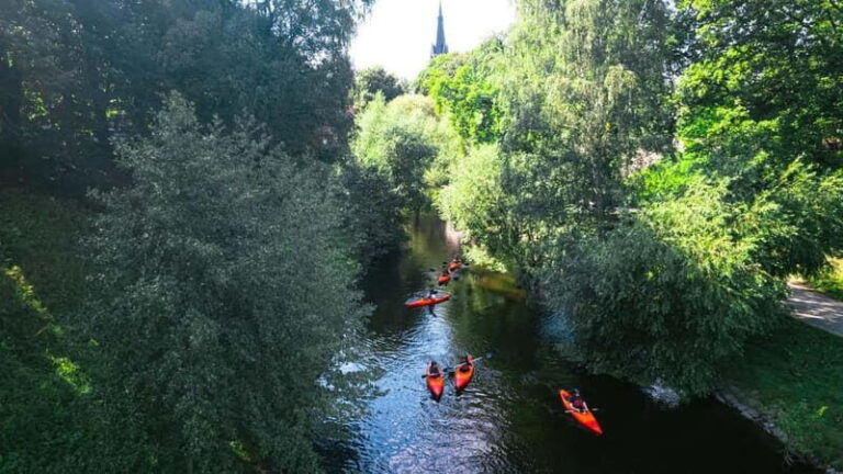 Akerselva River: Urban Paddling Adventure Kayak Tour - Sightseeing Highlights and Landmarks