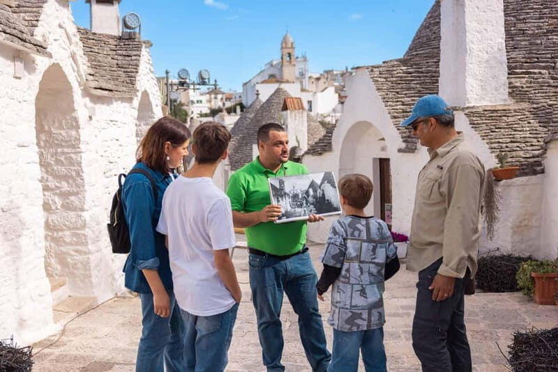 Alberobello: Walking Tour among Trulli Houses with a Local