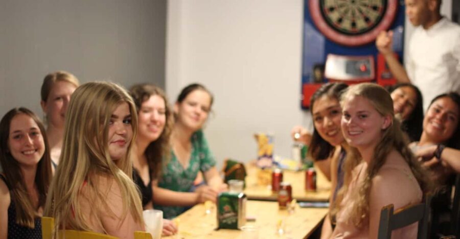 Alicante: Guided Pub Crawl with Shots and Beer