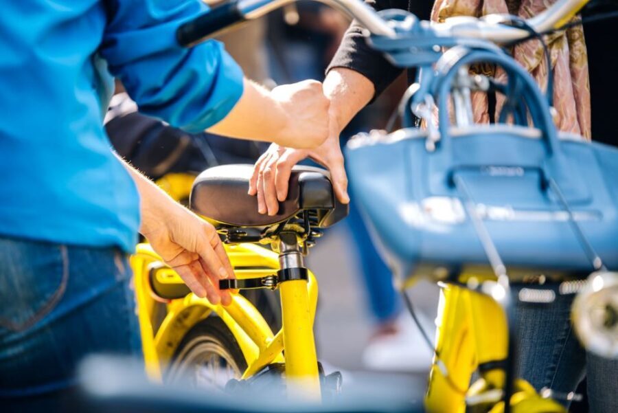 Amsterdam: 3h E-Bike Tour with break