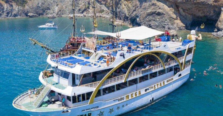 Antalya & Kemer: Megastar Catamaran Cruise With Foam Party