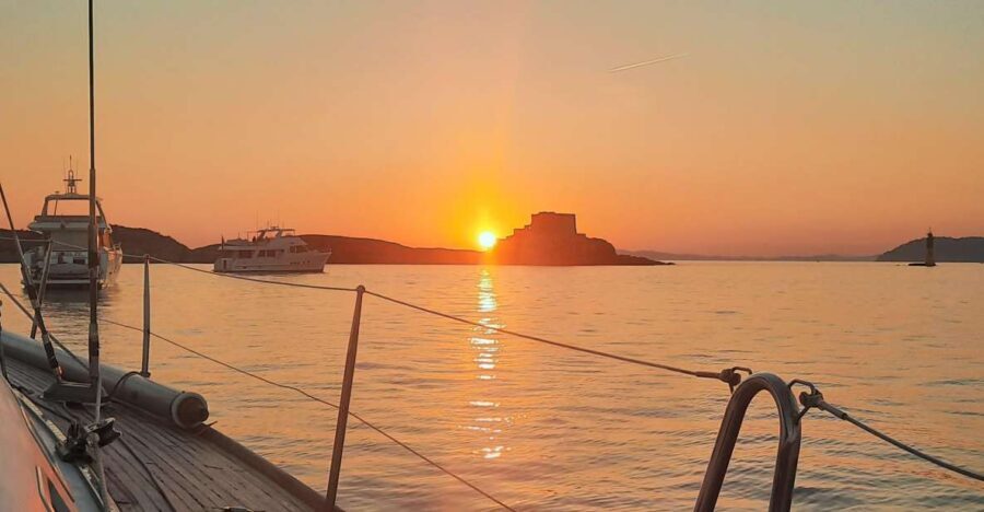 Aperitive at sunset on sailboat-Swim and paddle-Antibes Cape