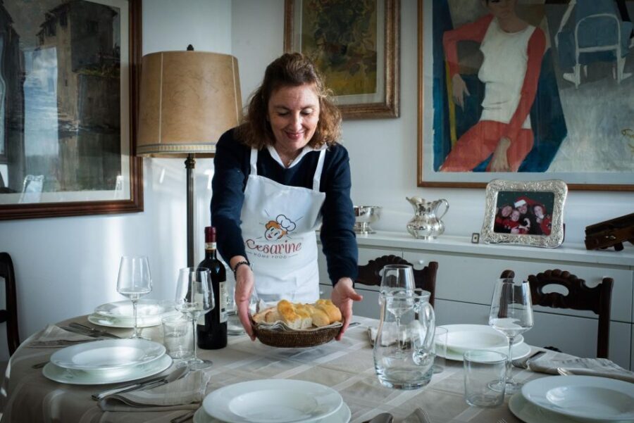 Arezzo: Dining Experience at a Local's Home