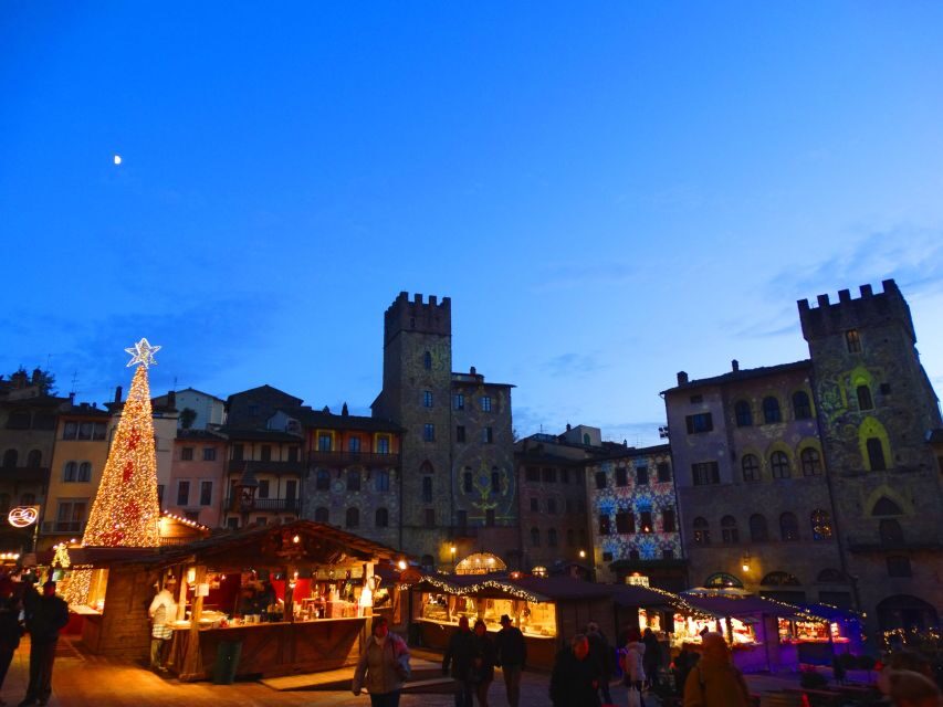 Arezzo: Guided Walking Tour with Piazza Grande