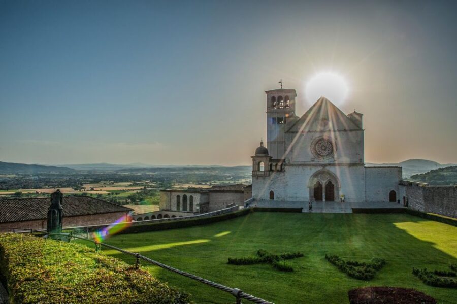 Assisi: Walk in the footsteps of St Francis and Carlo Acutis